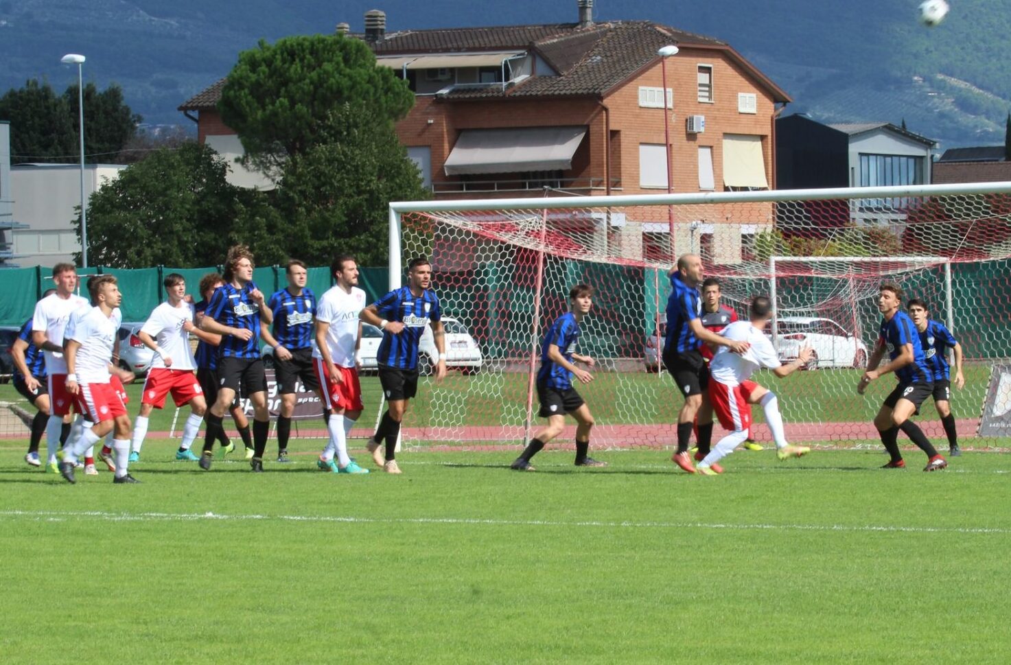 PROMOZIONE B - Una super Vis Foligno si regala un esordio da urlo ...